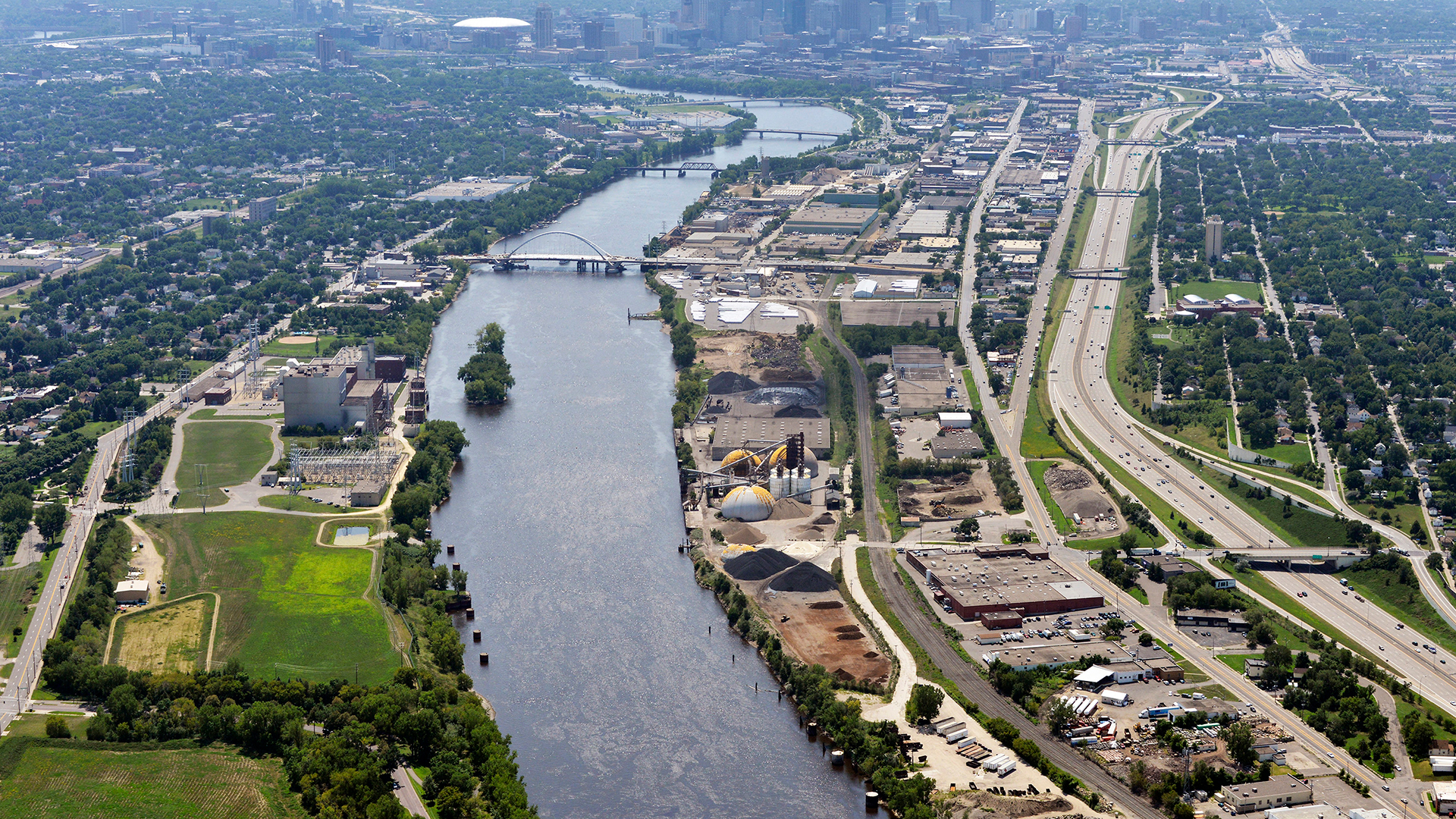 Transforming the Abandoned Upper Harbor Terminal into a Mixed-Use ...